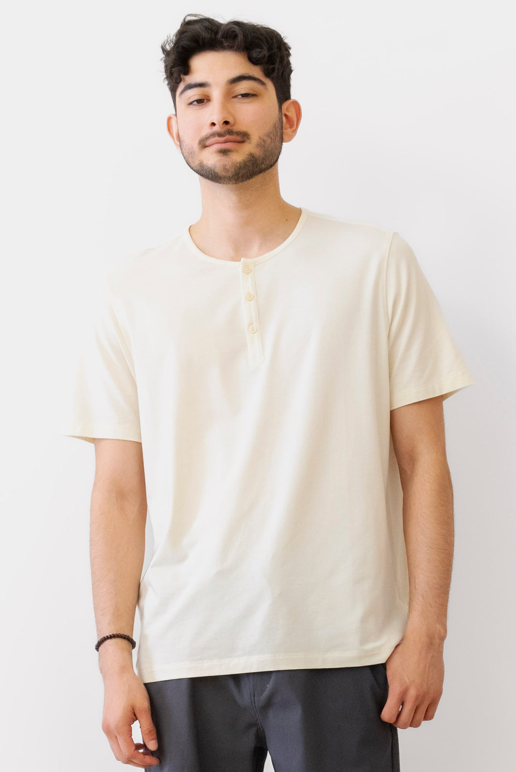 Untuckit Eco Soft Henley – Pink Saloon