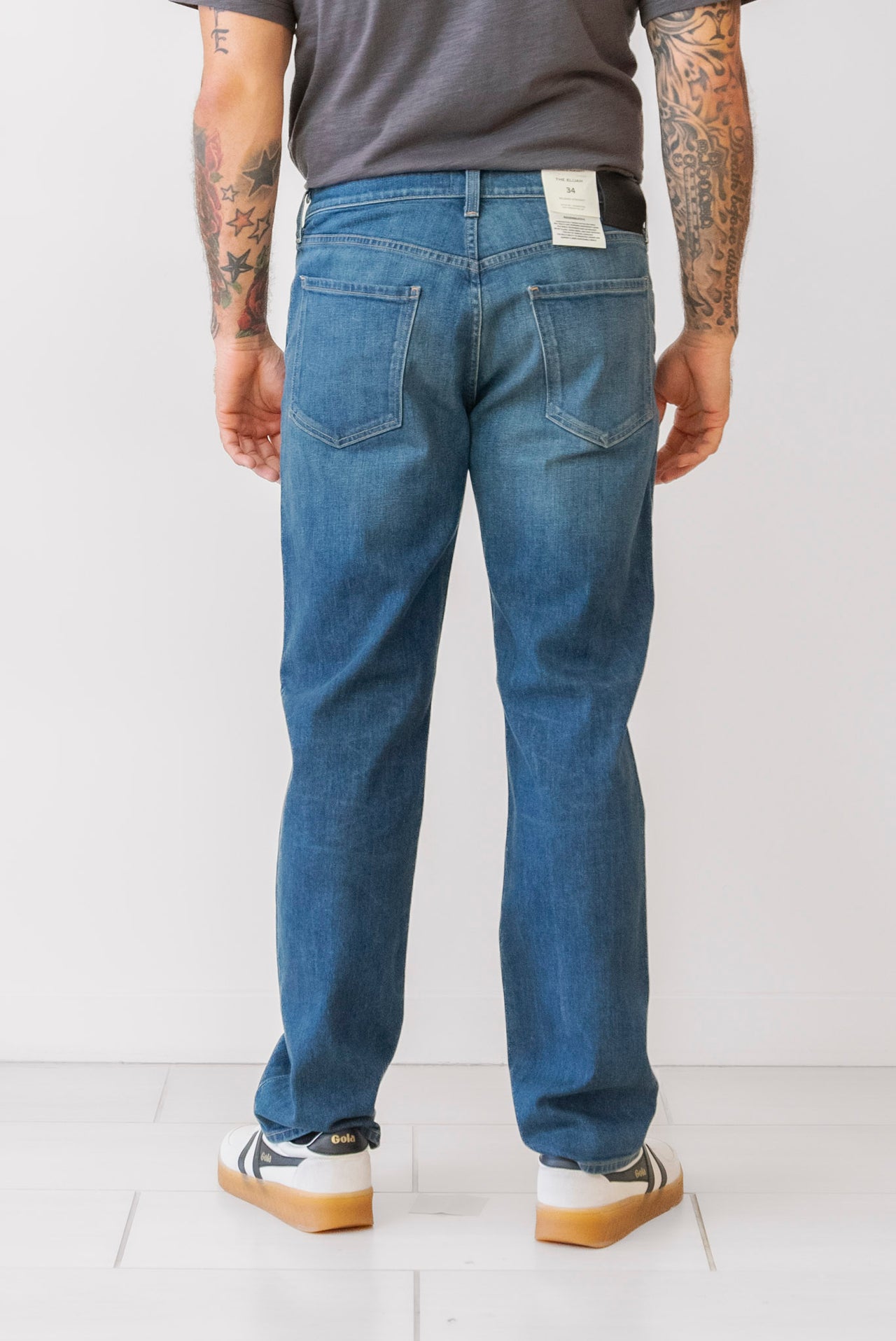 Assembly 19 at Pink Saloon Clothing Boutique